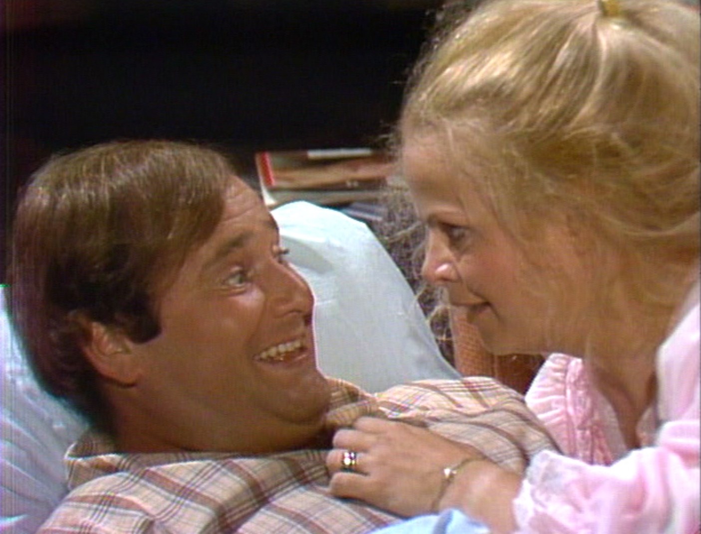 Holiday Film Reviews: Archie Bunker's Place: "Thanksgiving Reunion"