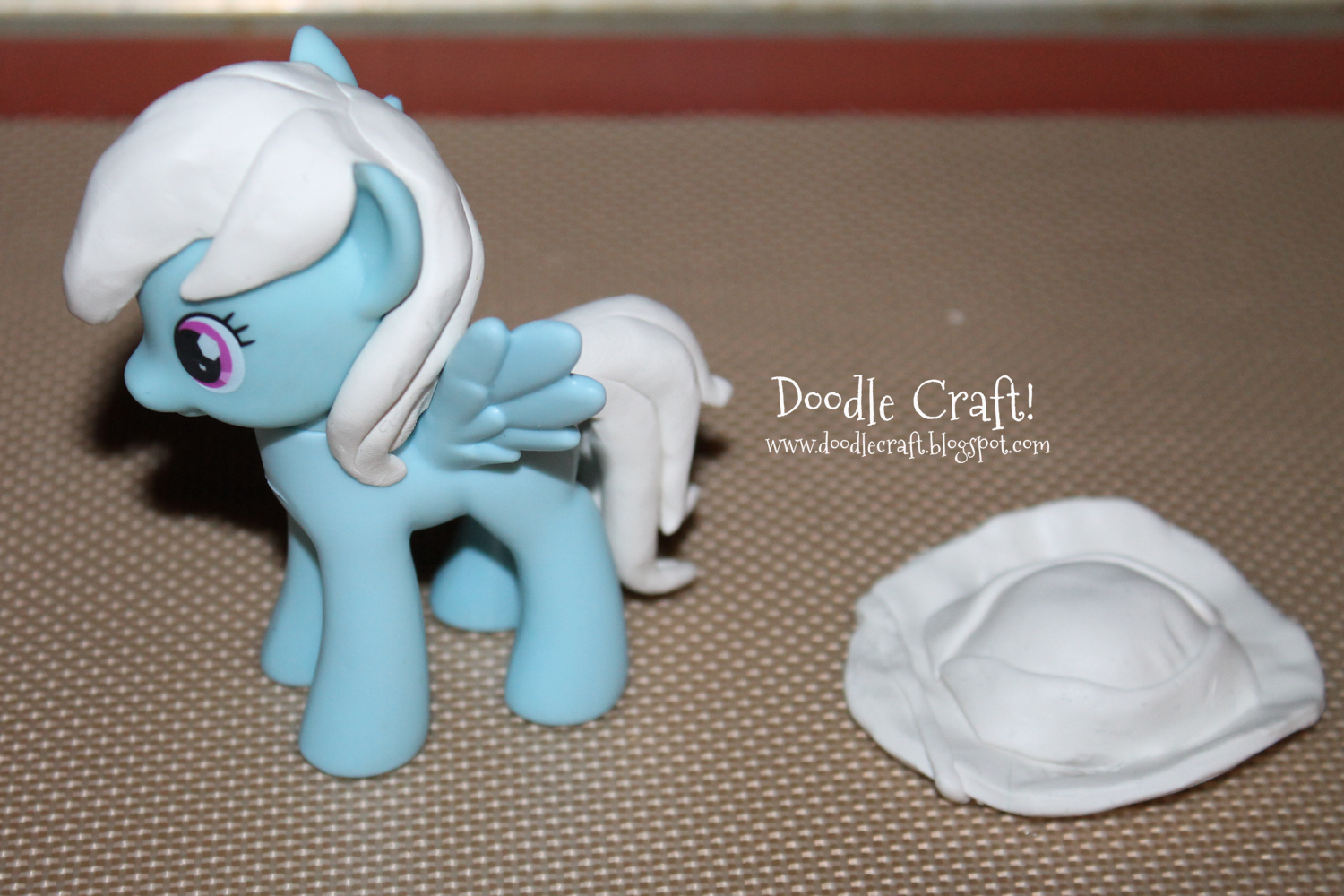 My Little Pony Snowdrop Cutie Mark