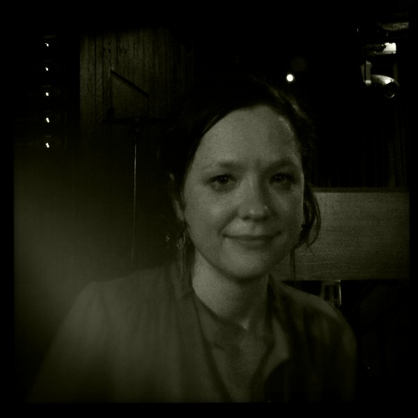 TRINITY STARDUST and The Blog From Mars: Portrait: Mary Timony