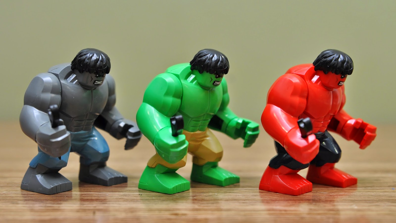My Brick Store: Lego Hulk - Red Hulk, Grey Hulk, Green Hulk