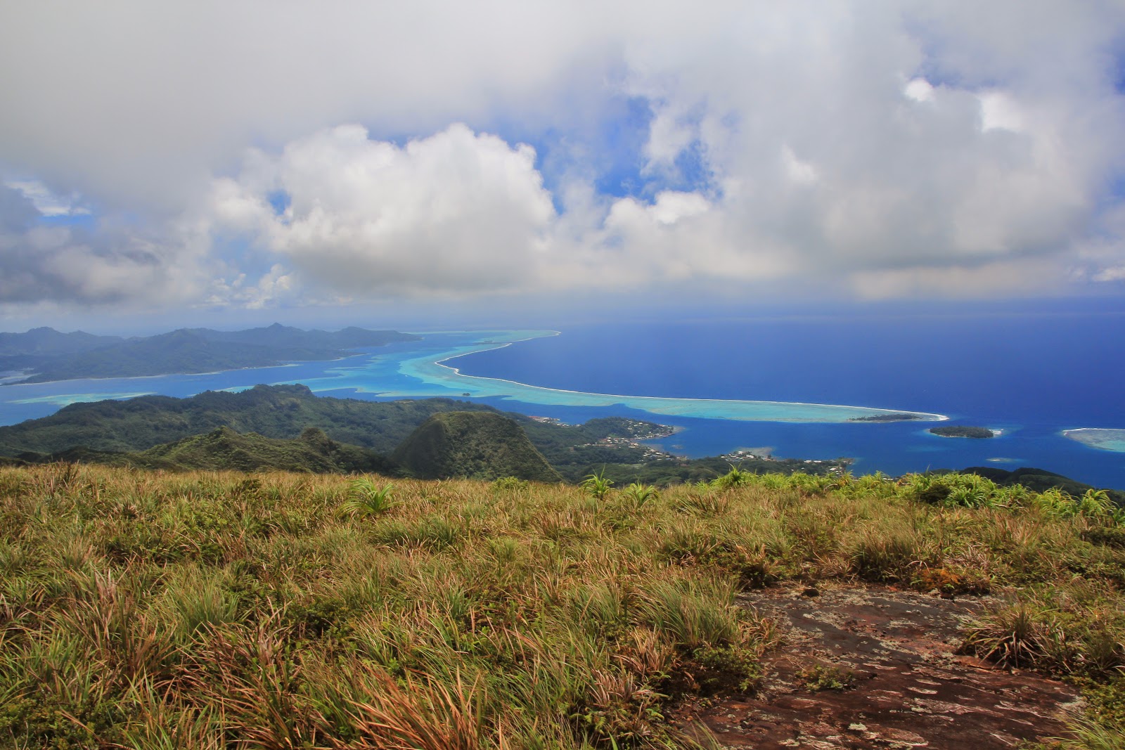 Les Lou's en Polynésie Française: Raiatea - Randonnée à la journée : le ...