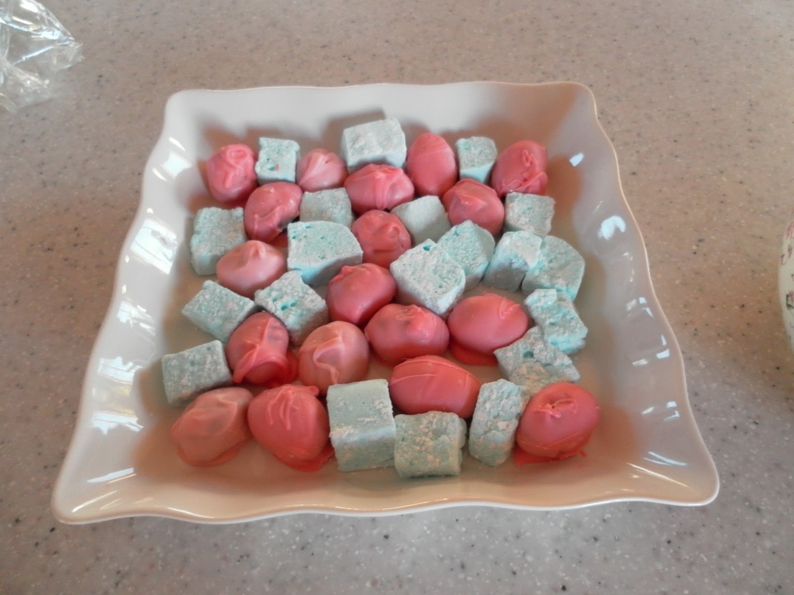 Nine for Dinner: Pastel Marshmallows (Homemade)