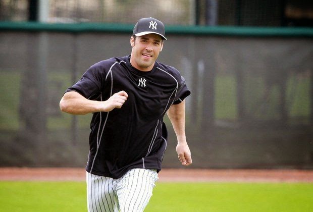 Bleeding Yankee Blue: THIS IS WHY I LOVE GARRETT JONES...