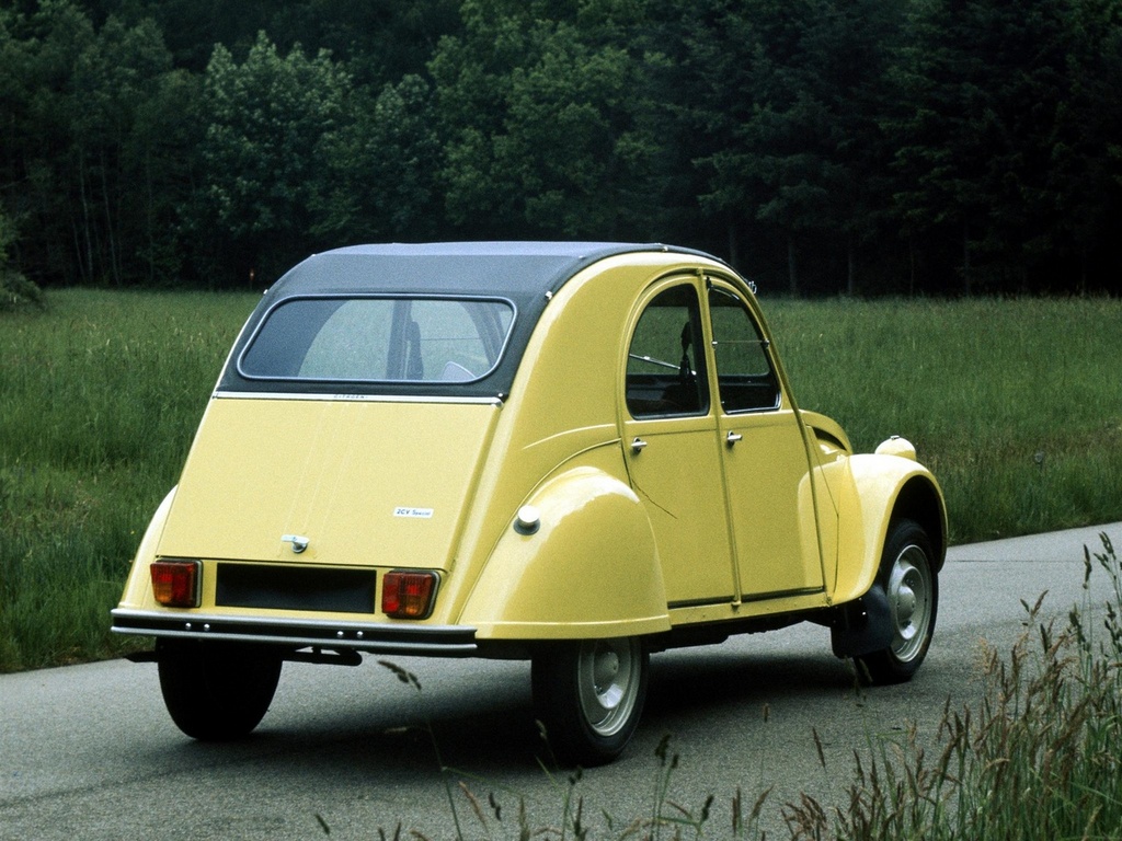 FAB WHEELS DIGEST (F.W.D.): Citroën 2CV (1948-90)