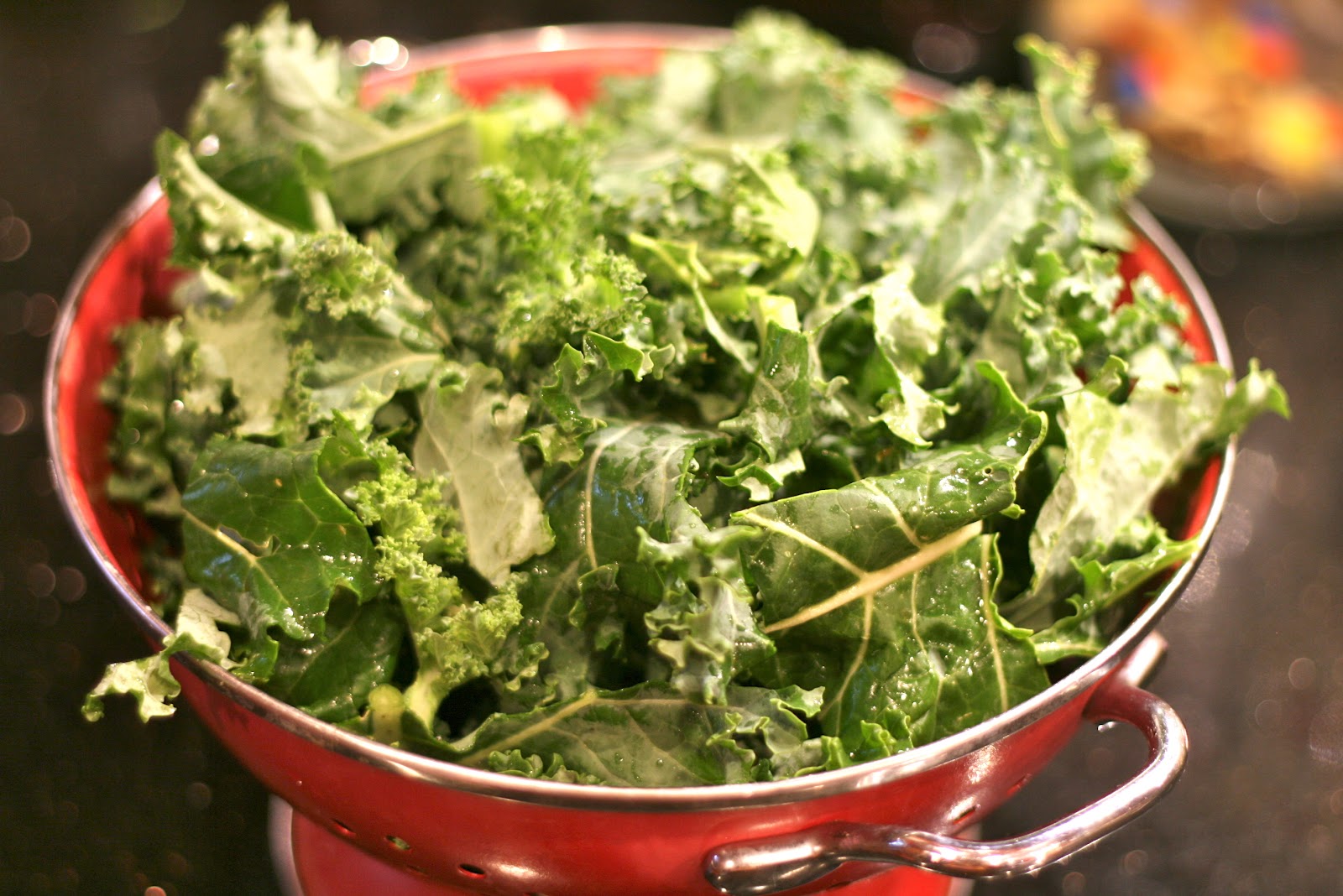 The Little Backyard Farm: Steamed Kale