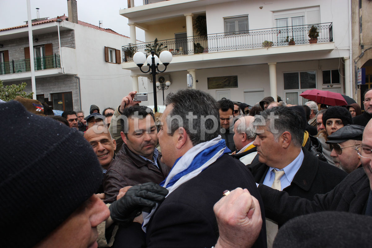 ΚΑΜΜΕΝΟΣ - ΚΟΥΝΤΟΥΡΑ ΣΤΟ ΔΙΣΤΟΜΟ: ΑΝΕΞΑΡΤΗΤΟΙ ΕΛΛΗΝΕΣ ΓΡΑΦΕΤΑΙ ΙΣΤΟΡΙΑ ...