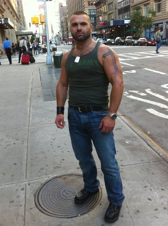 Mature & Bearmen Hideaway: Bear Chest