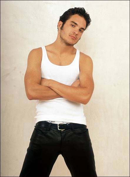 Man Central: Kuno Becker: In Casual Wear