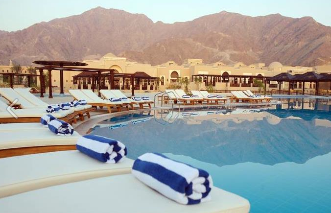 Where in the world are Duane and Gayle?: Dibba - Fujairah, UAE