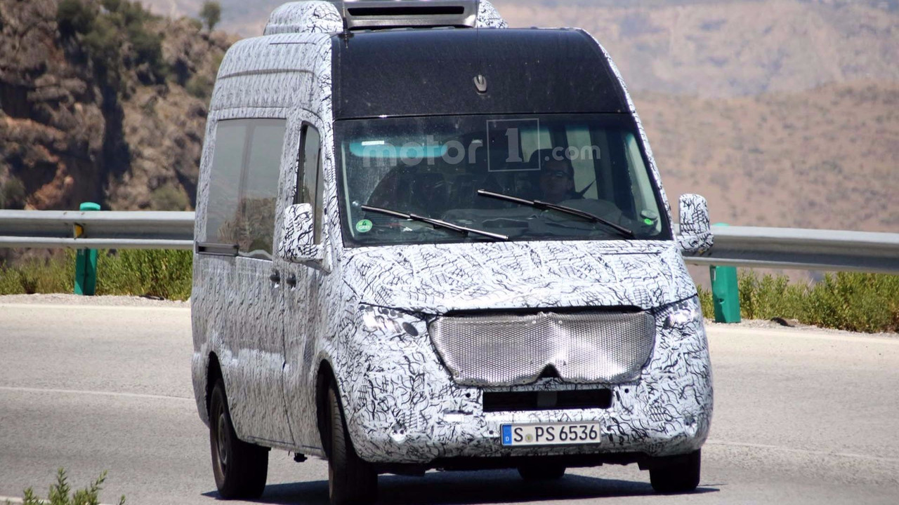 DIECIOCHO RUEDAS: NUEVA SPRINTER 2019… DAIMLER MUESTRA EL PRIMER BOCETO ...