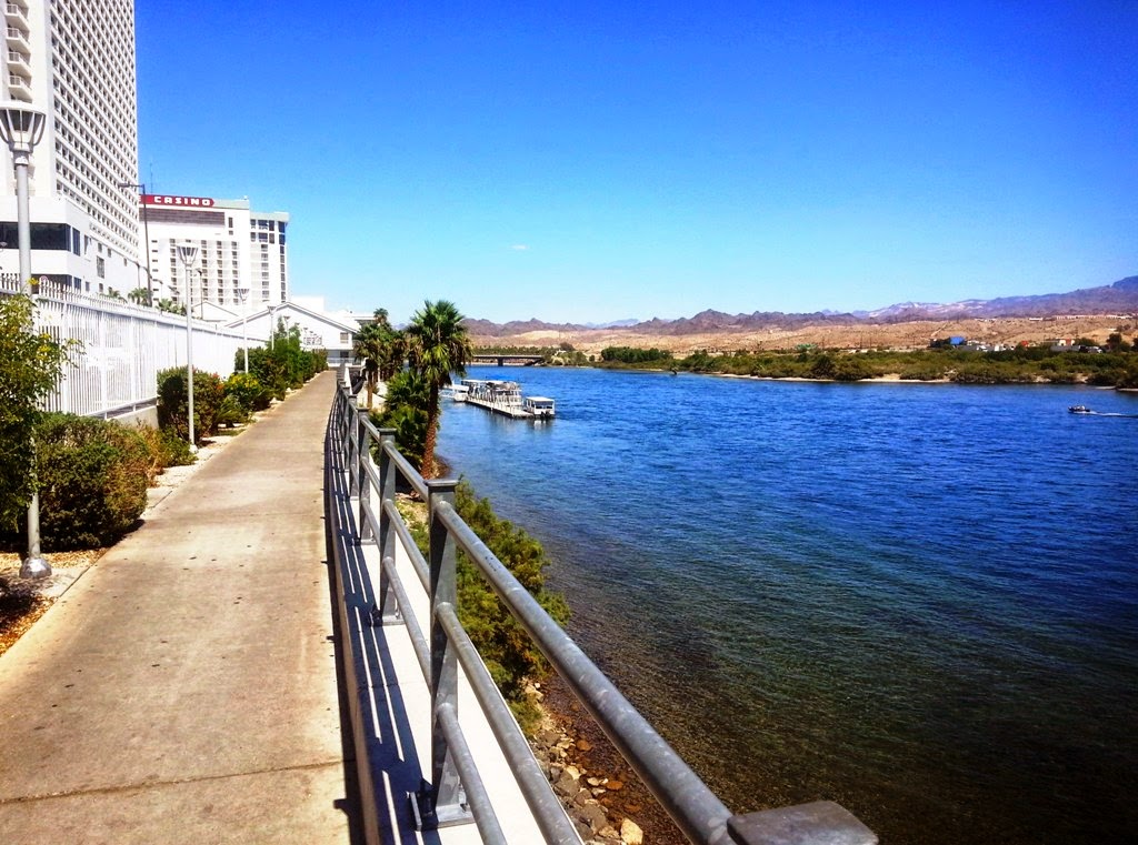 Laughlin Buzz: Buffalo's in FatBurger Laughlin