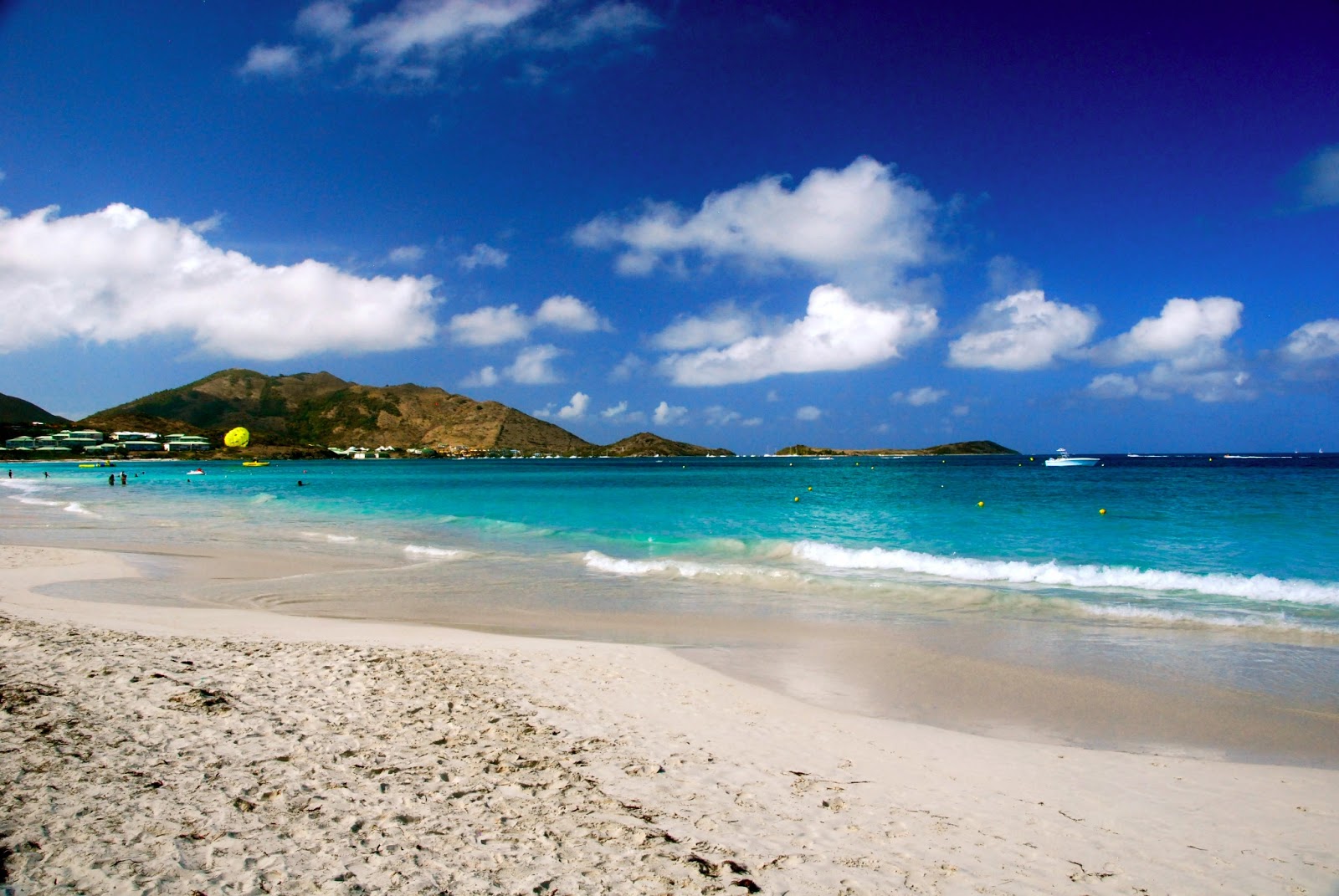 Wanderlust Traveler: St. Maarten/St. Martin (Beaches)
