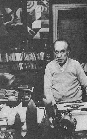 .: Julius Evola au milieu des ruines