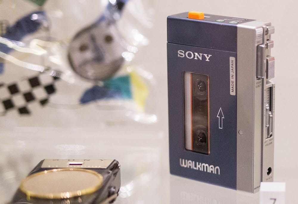 talk2paps: Old gadgets that could be worth a fortune today!