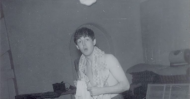 Meet the Beatles for Real: Paul caught in the act