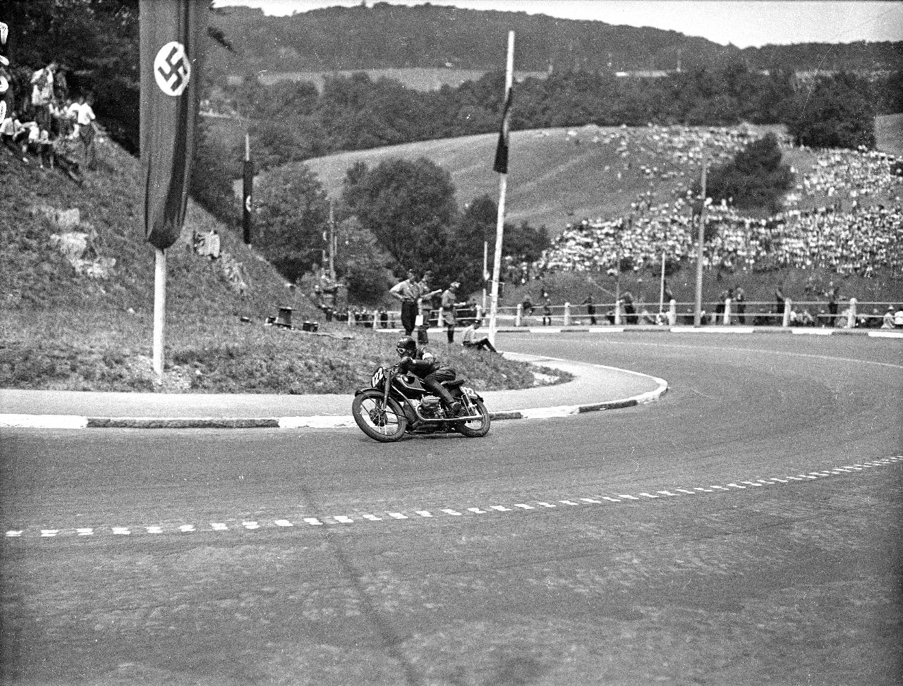 The Velobanjogent: Artur Fenzlau...Austrian motorcycle and motor racing ...