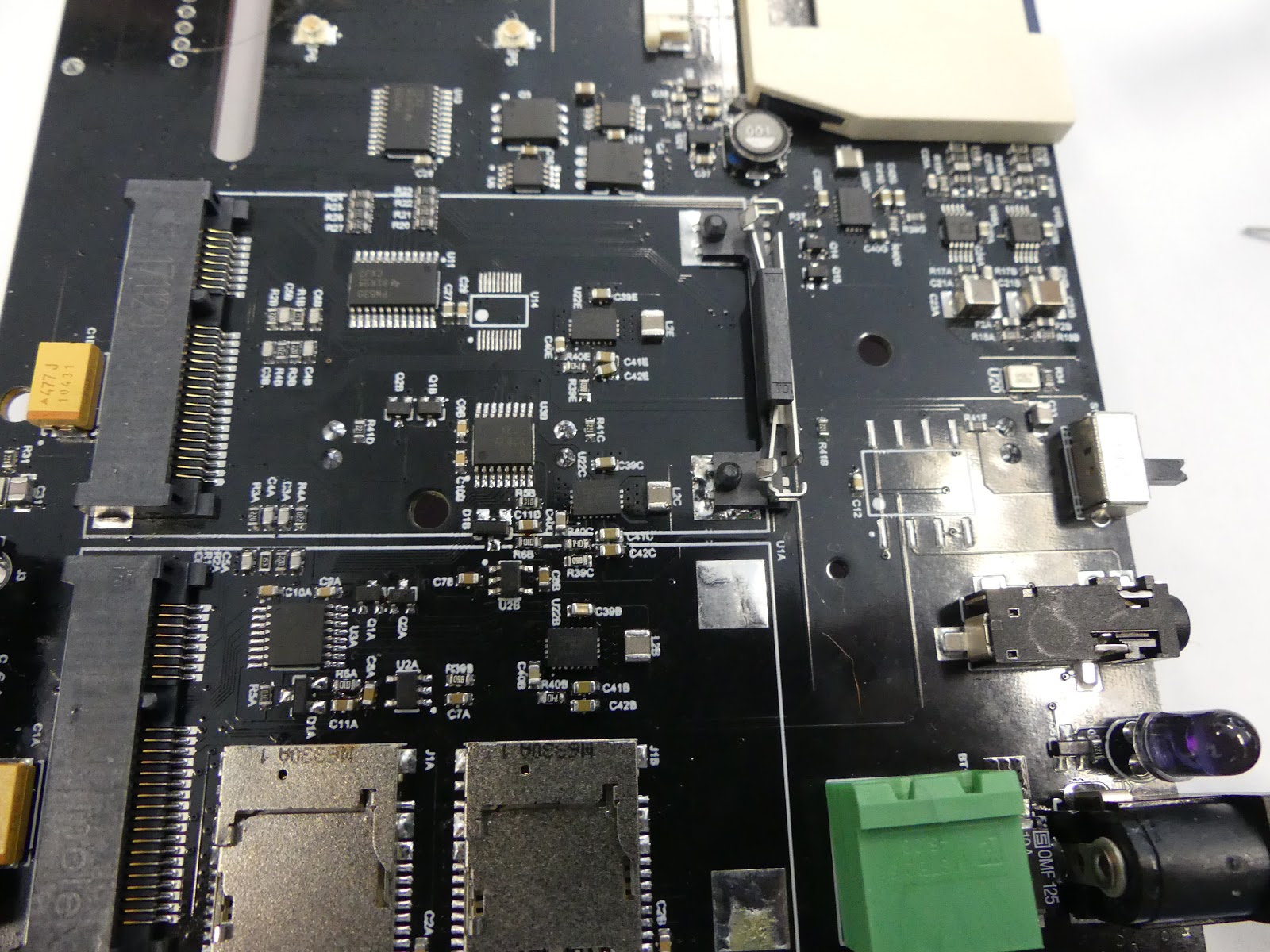 Making a C64/C65 compatible computer: MEGAphone First Prototype PCB ...