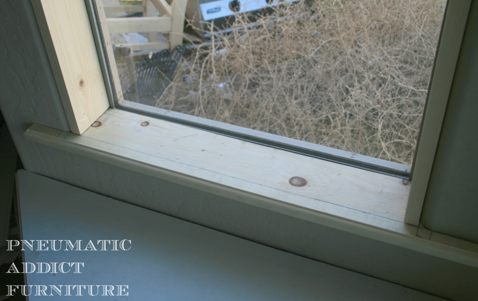 Putting on Eyeliner: DIY Window Trim | Pneumatic Addict