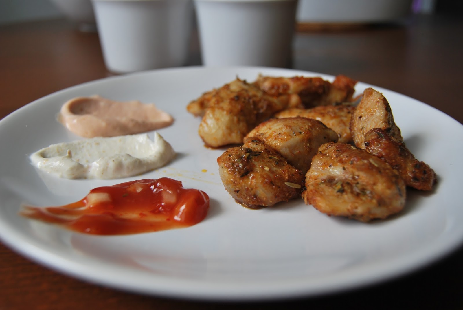 Gospodyni Miejska: Shoarma drobiowa z trzema sosami