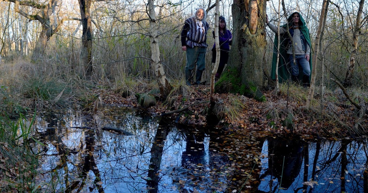 Gareth Calway - Bard On The Wire: A Very English Resistance - The True ...