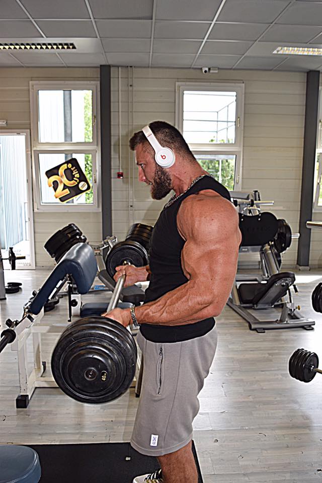Bodybuilder Muscle Worship: BESIM TRENA ALBANIAN BODYBUILDER