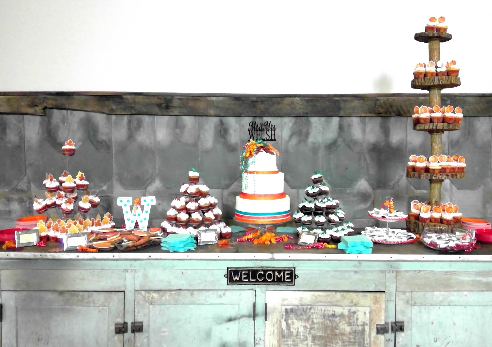 Queen Anne's Lace Cakes