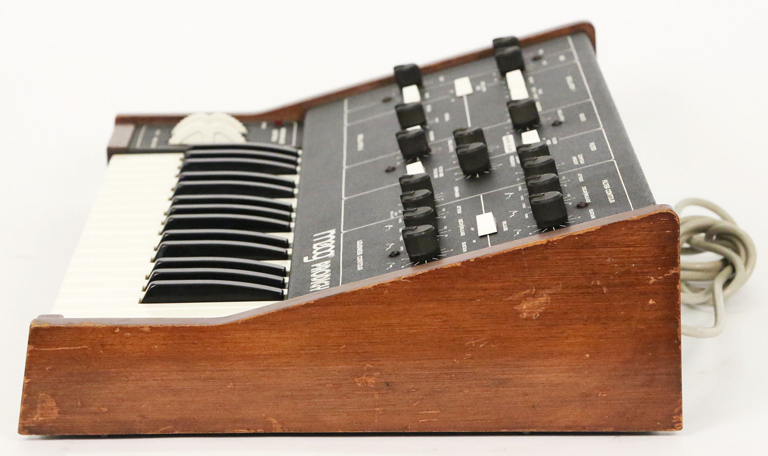 MATRIXSYNTH: MOOG PRODIGY MODEL 336A SN 7068