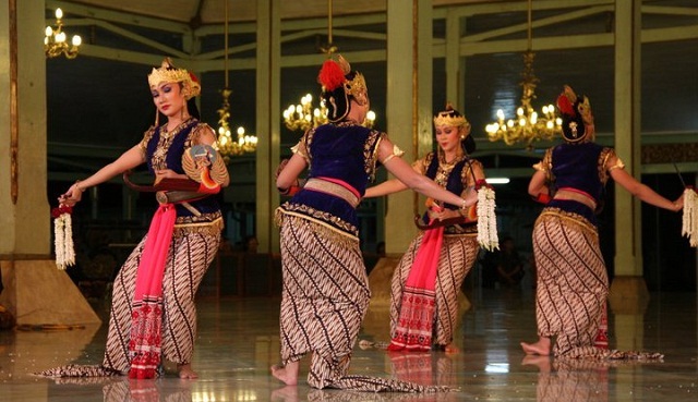 Jagoan Banten: Tari Tradisonal 34 Provinsi Di Indonesia