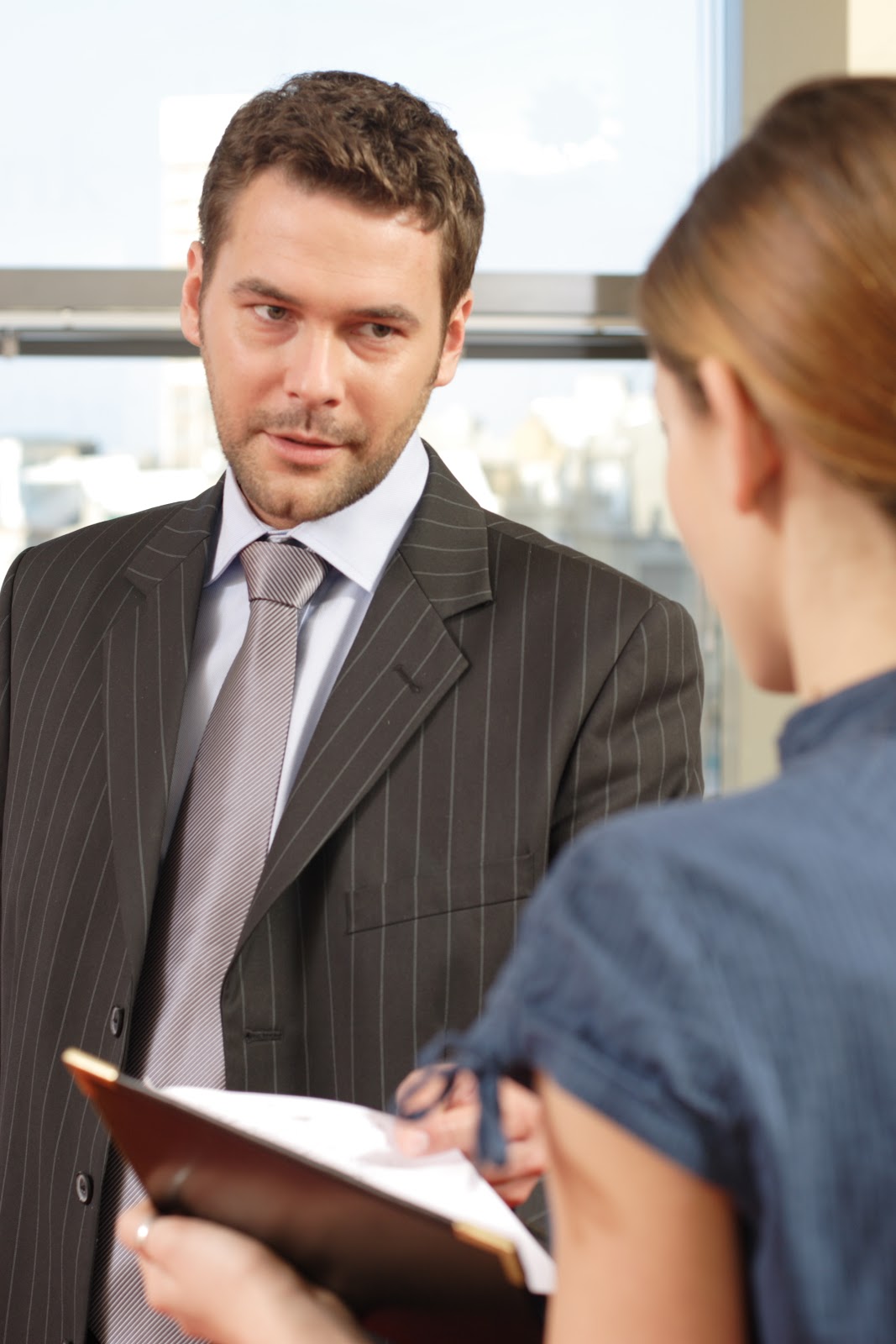 Leadership Express How To Seduce Your Male Boss To Win Favor