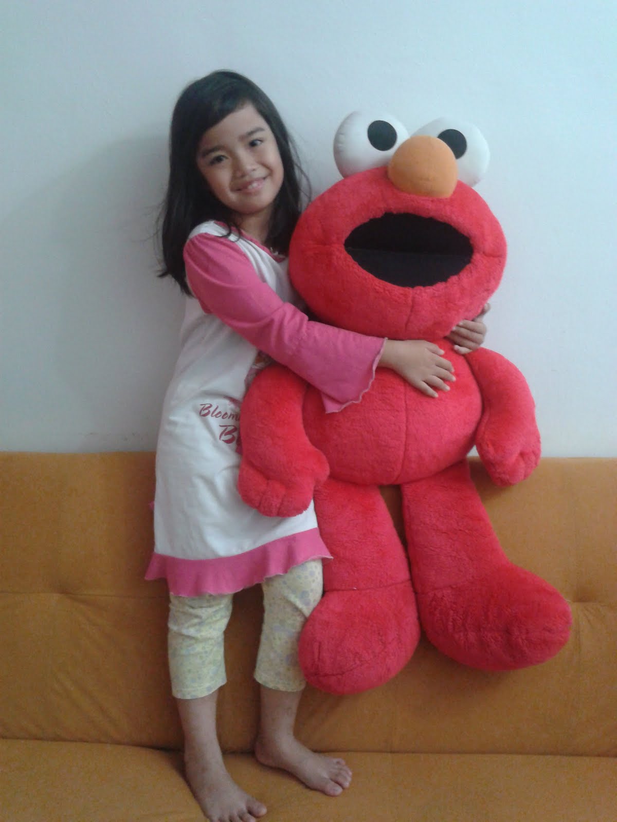 Pu3 Store @~Sold Item~@: ELMO Plush Toy Jumbo Size