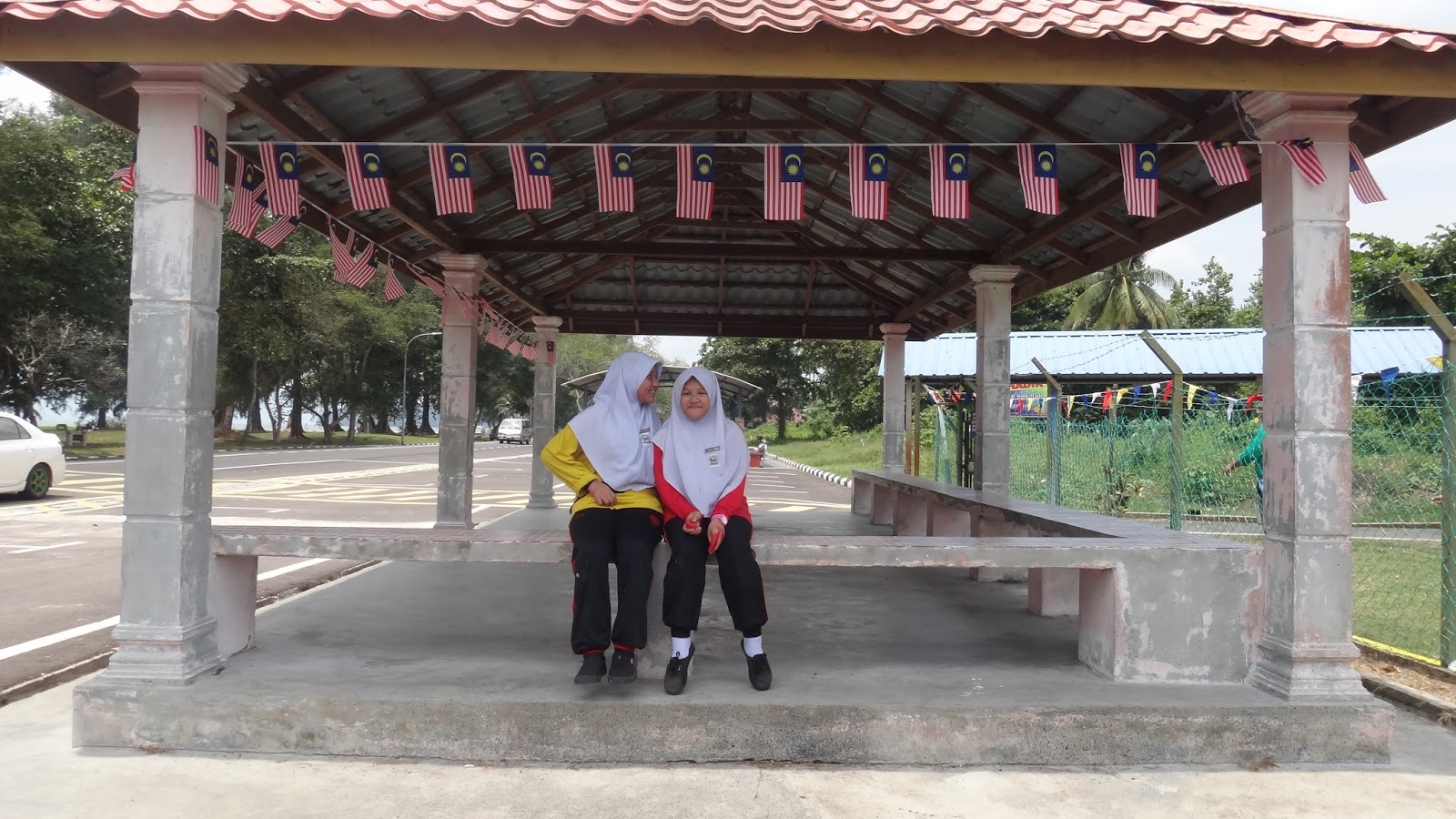 SEKOLAH RENDAH AGAMA BERSEPADU MERSING: Gotong Royong Kemerdekaan SRAB ...