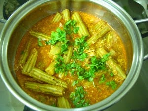 Shankey's Kitchen: Munga, Shevga dish