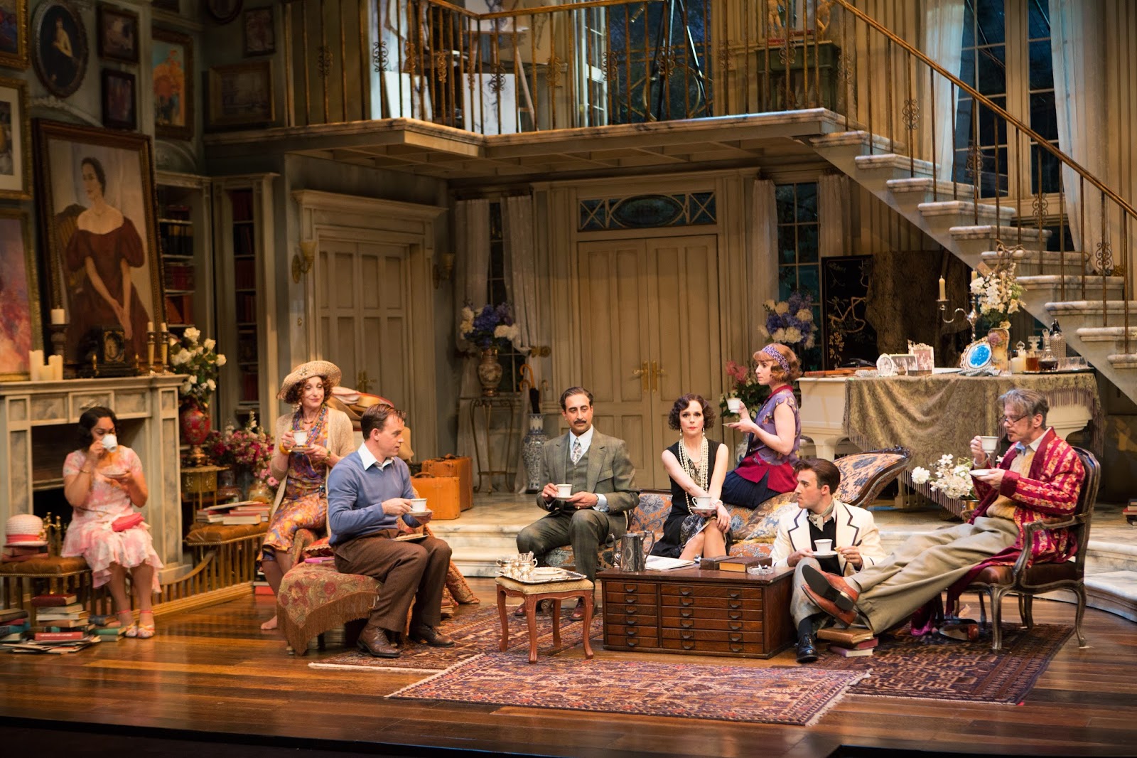 JAMES KARAS - REVIEWS AND VIEWS: HAY FEVER - REVIEW OF STRATFORD ...