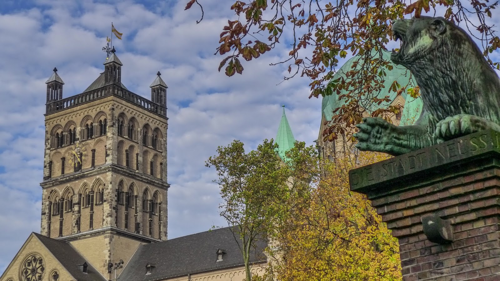 유 ErikTrek.com: Neuss, Germany