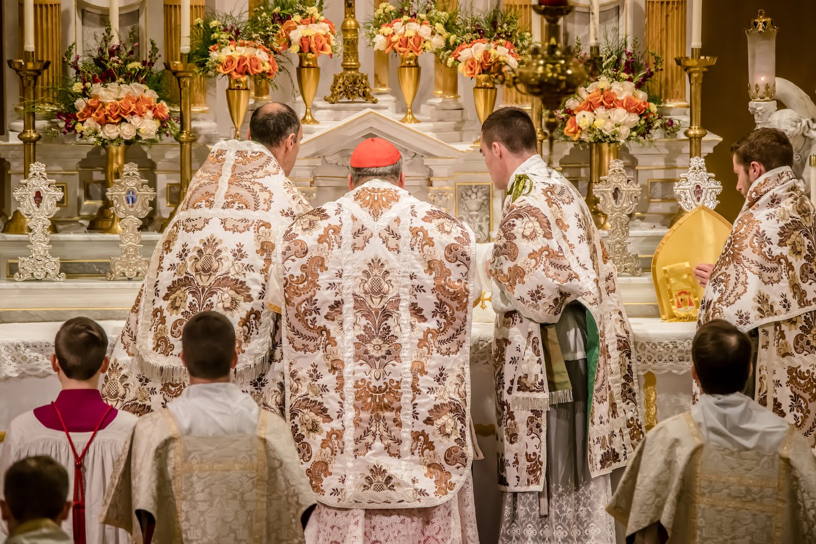 Solemn Pontifical Mass in Minneapolis ~ Liturgical Arts Journal