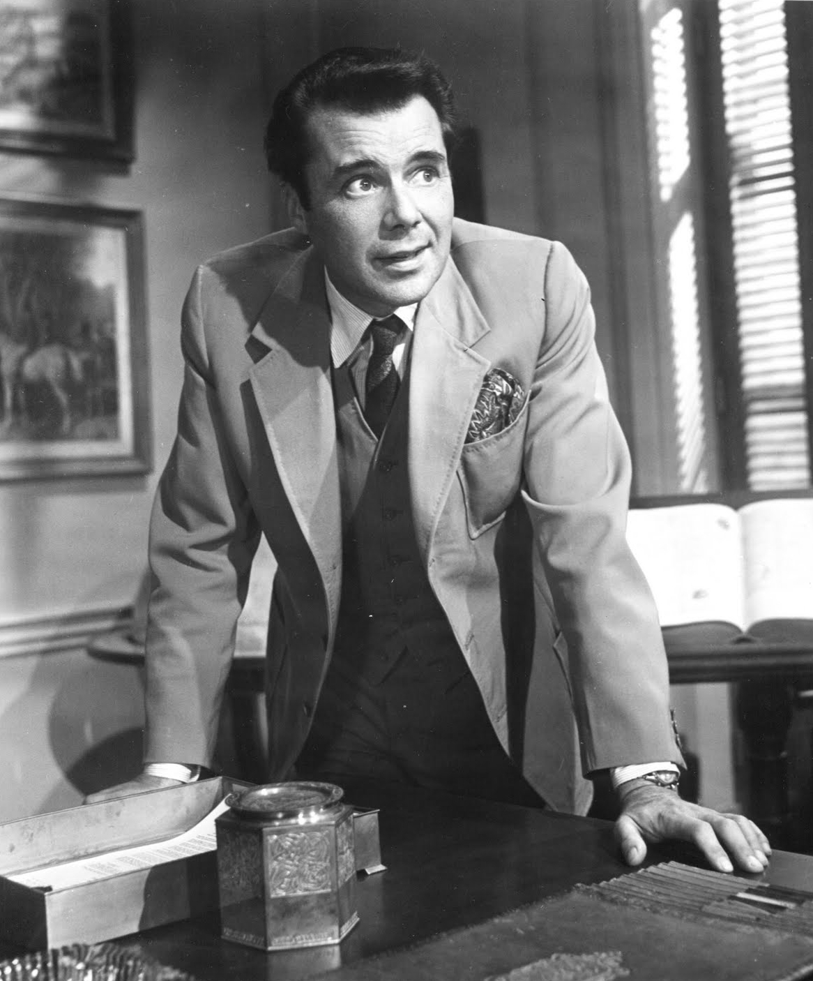 Zuma World: Hollywood experience – Dirk Bogarde