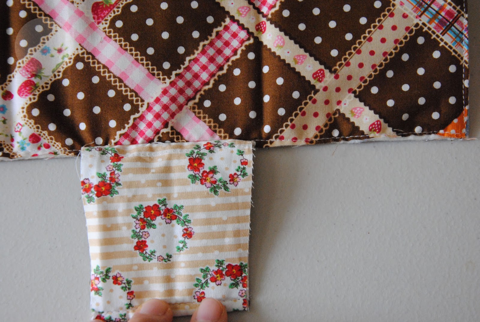 1/4" mark: Tutorial: the triangle pouch