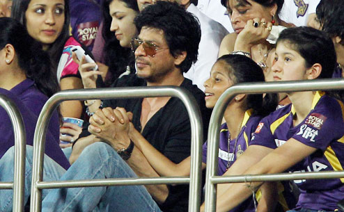 BUY AVIATOR SUNGLASSES Wear by Shahrukh Khan In IPL 5 2012 FINAL MATCH ...