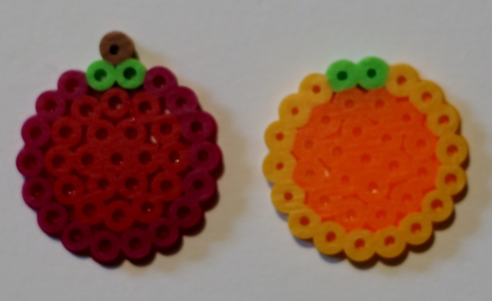 Mini Attack Continues - Tiny Fruit (Apple & Orange) for your Perler ...