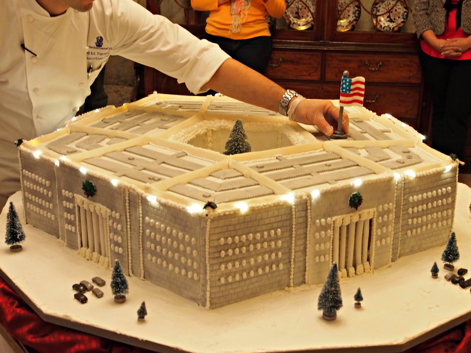 a lovely shore breeze....: Weekend Cooking...A Gingerbread Pentagon