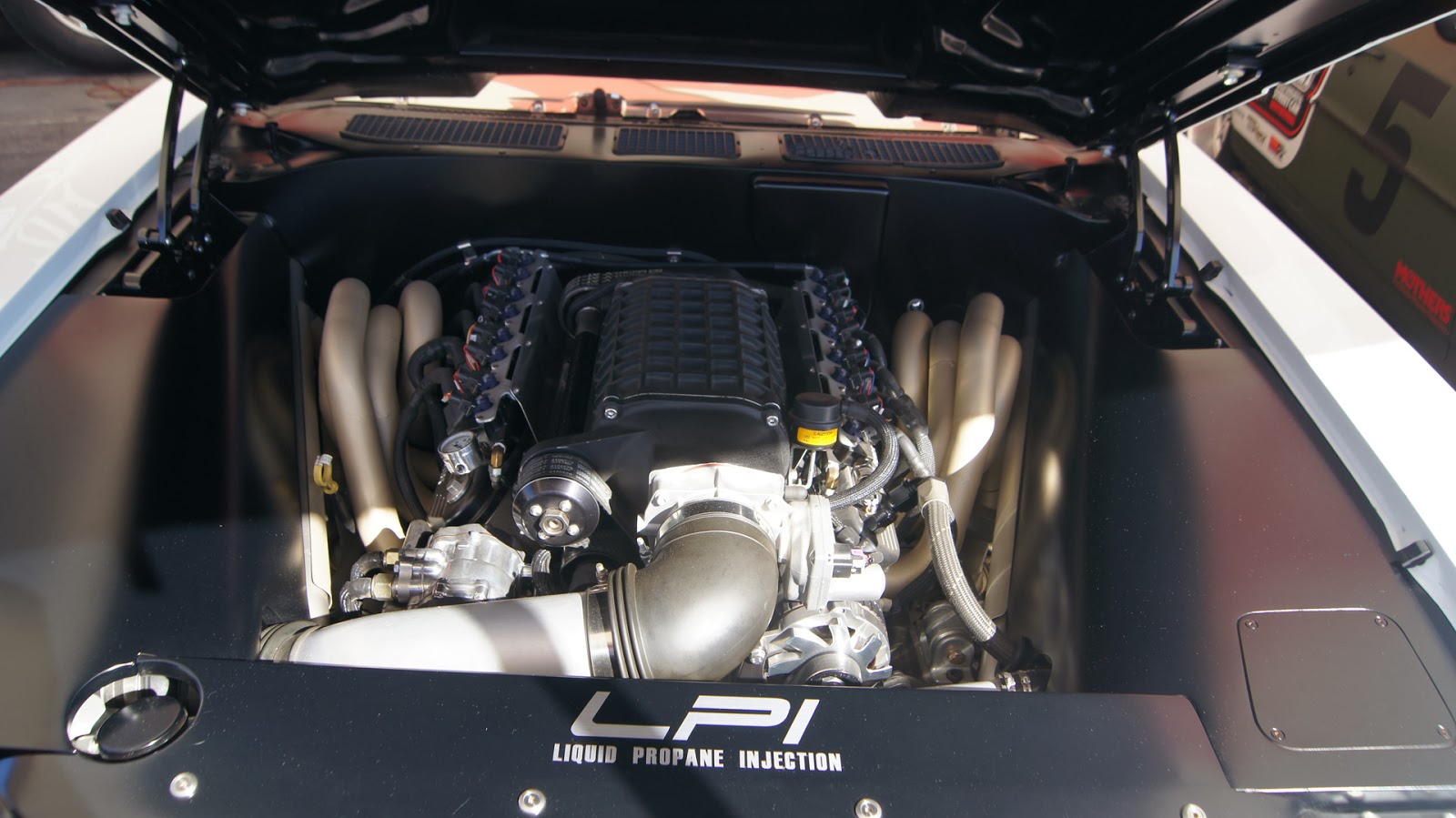 Brewed Motorsports: SEMA 2013 - The Engines