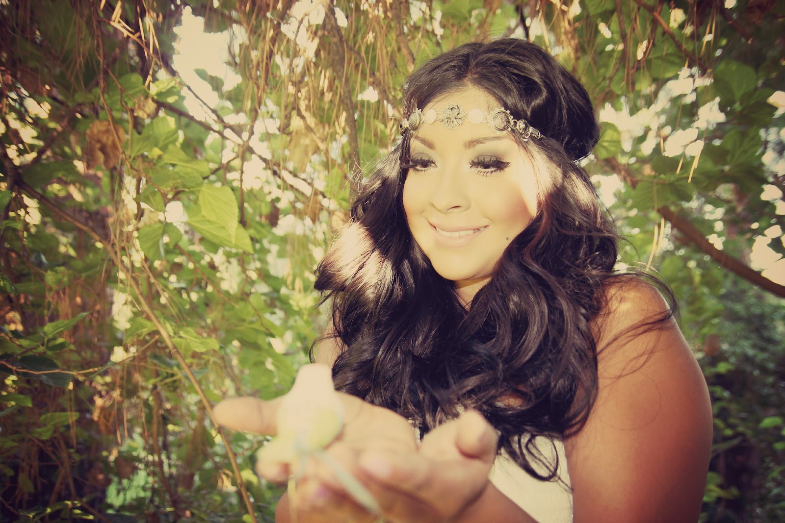 Serendipity Handmade: Meet the Artist Giveaway: "Love Birds" Bracelet by Hephzi Creations