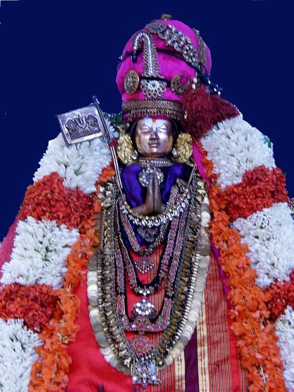 Hari Charanam: Essence of the 11th chapter - Viswarupa Darshana Yoga ...