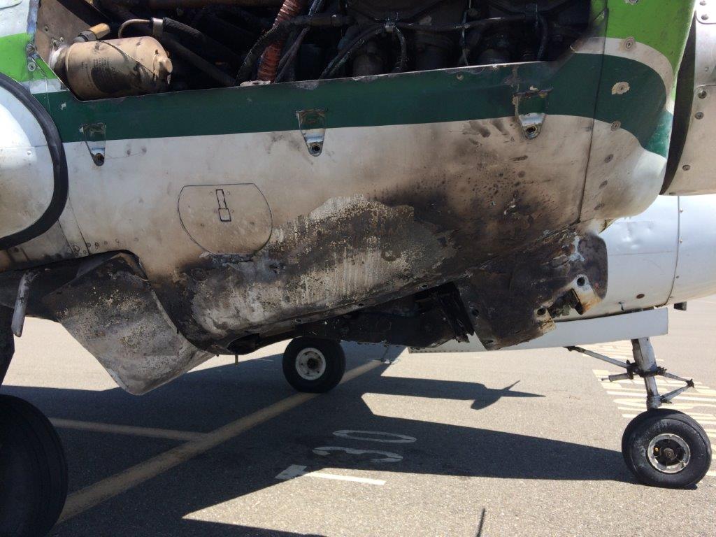 Kathryn's Report: Beechcraft 95, N2799Y: Right engine caught fire ...