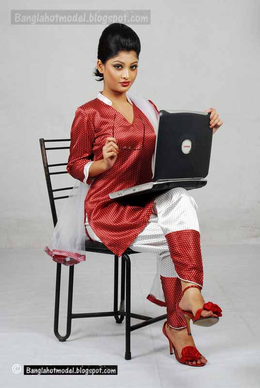 Exclusives Photographs OF BD Models: Sarika