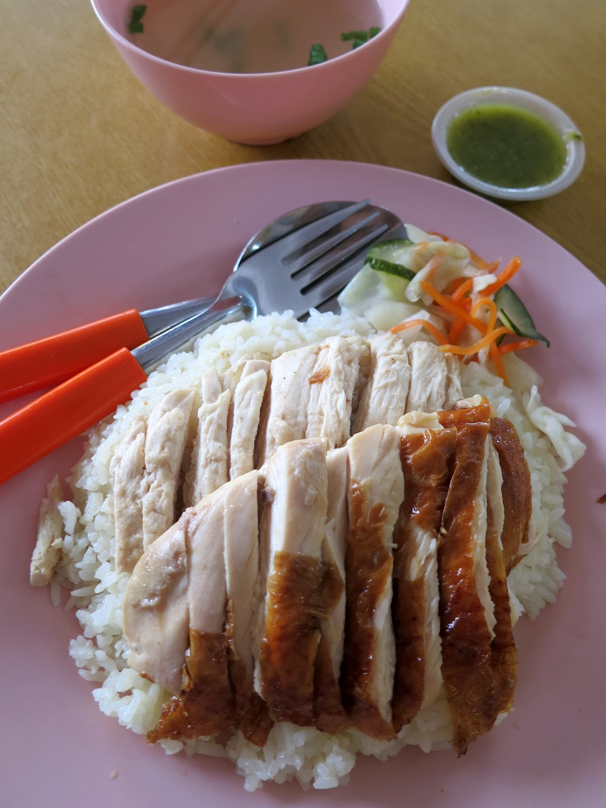 德记 Chicken Rice @ Kim Ling 金岭 Coffee Shop in Taman Perling, Johor Bahru ...