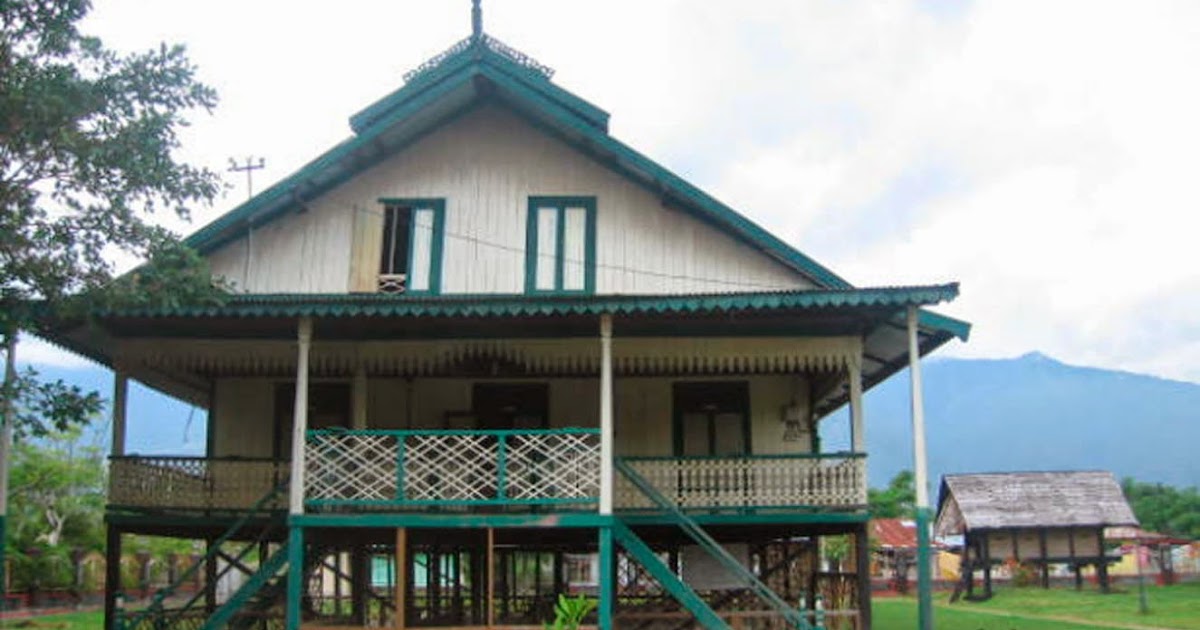 ciri khas sulawesi tengah: Rumah Adat Sulawesi Tengah