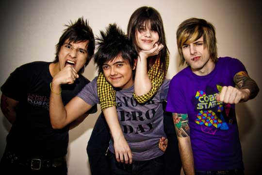 Garota de Mistérios : Você conhece a banda Fake Number?