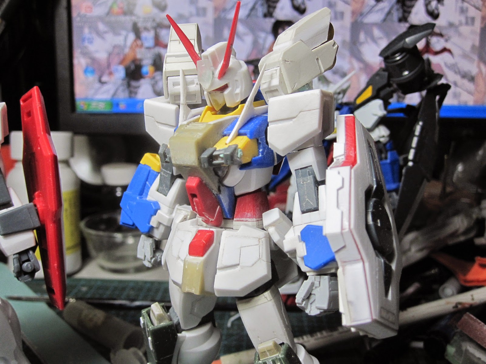 Gundam Family: HG 1/144 GN-000 O Gundam (Type A.C.D.) Custom Buil