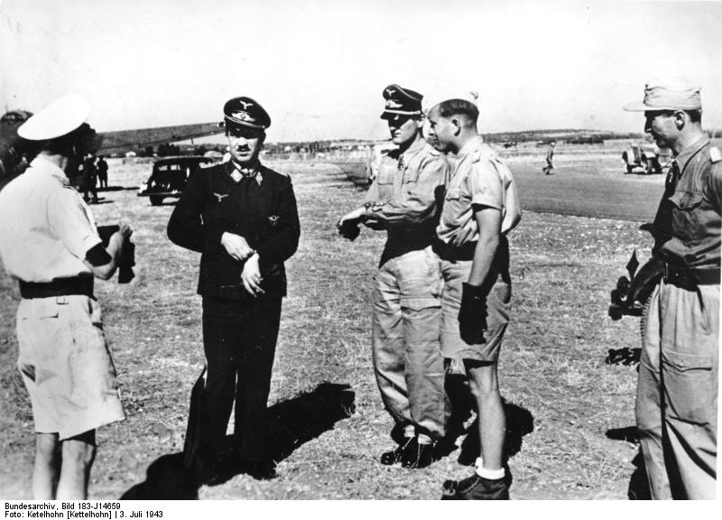 NAZI JERMAN: Foto Adolf Galland